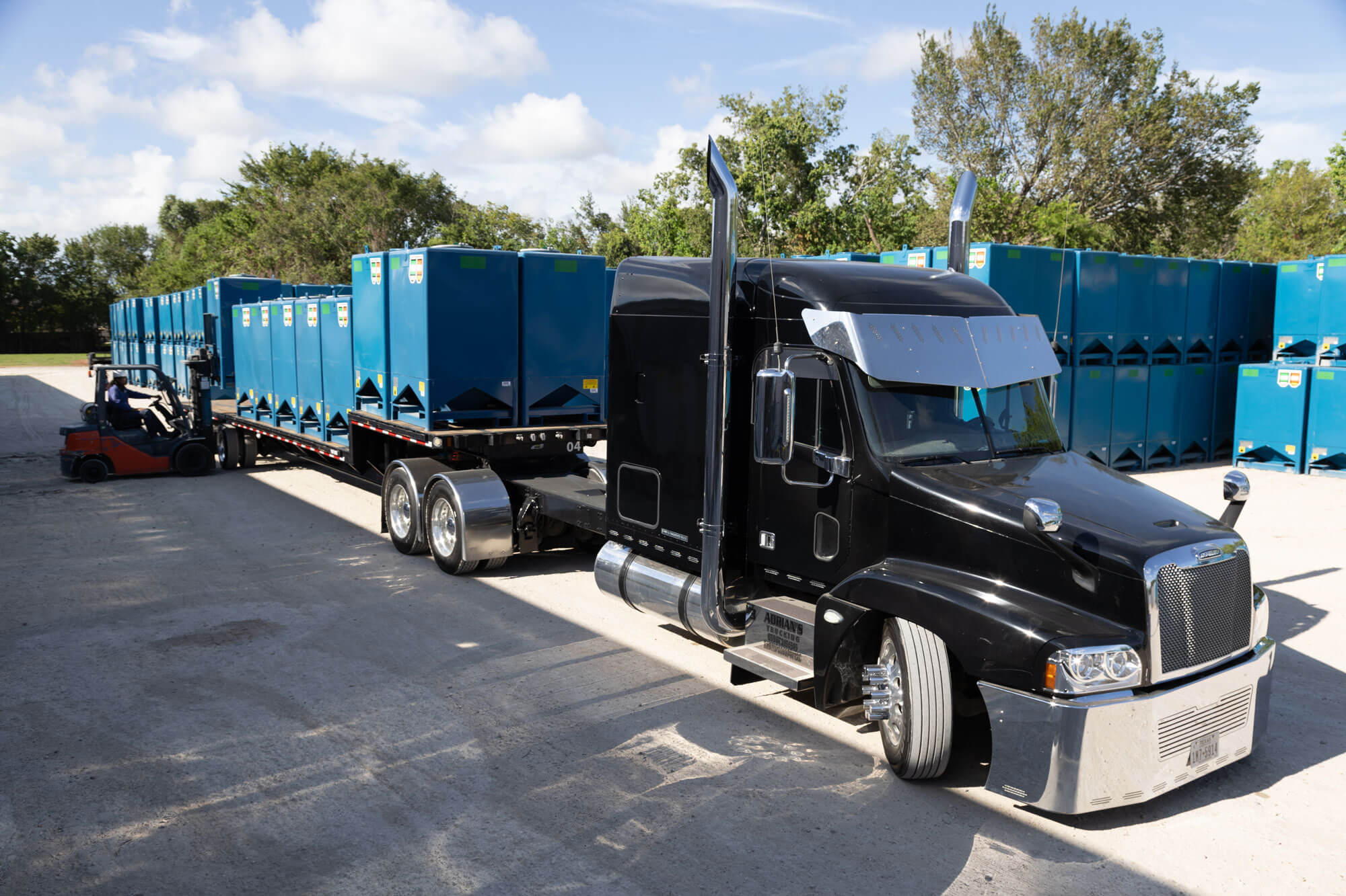 FLO-BIN Rentals | Comprehensive Catalyst Packaging and Logistics