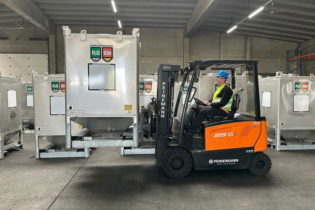 FLO-BIN Rentals | Comprehensive Catalyst Packaging and Logistics